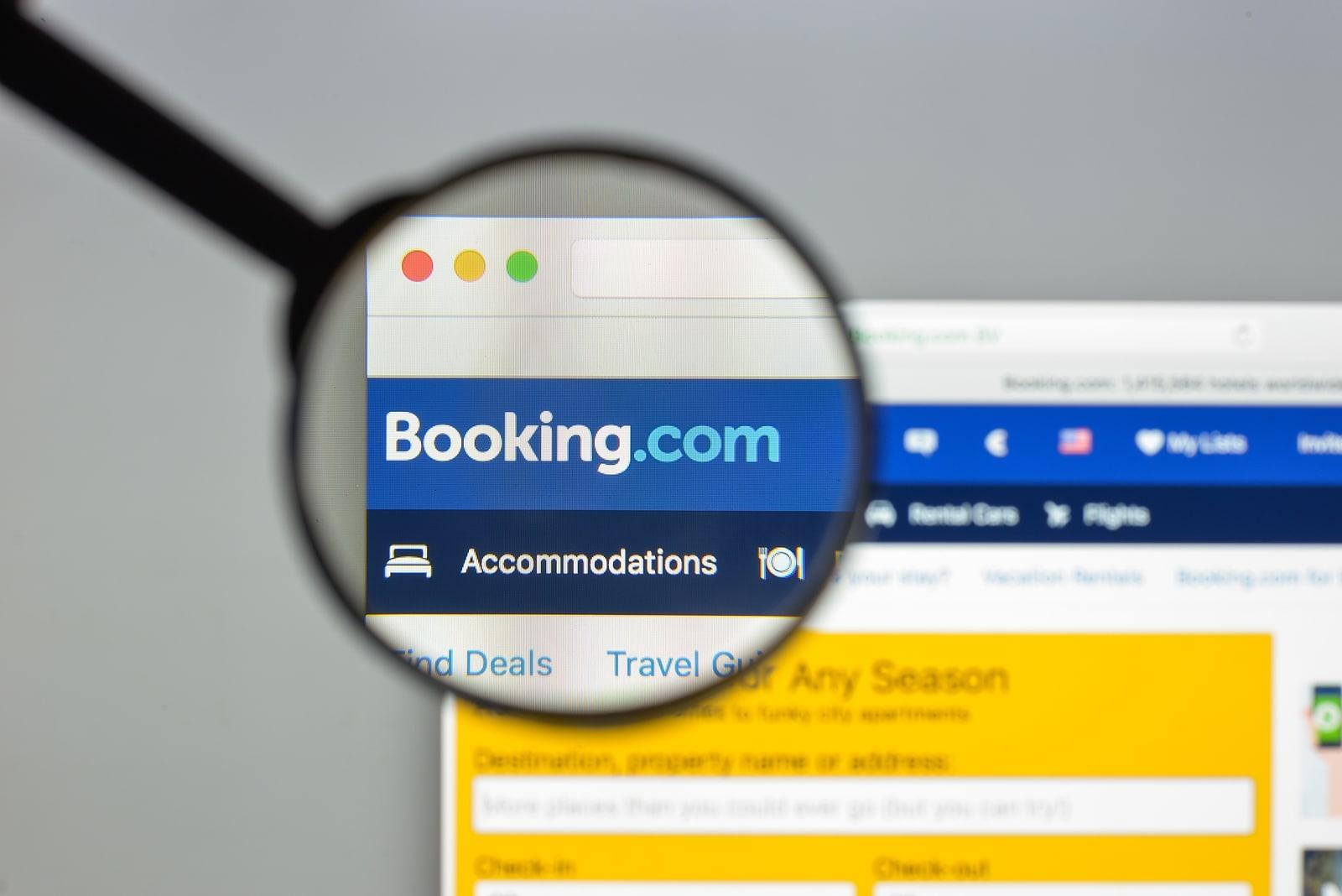 Booking.com now imports external reviews scores into new listings